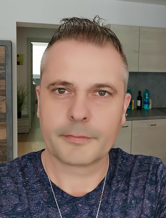 O nás :: Ivan Varga SVOVAR TRADE